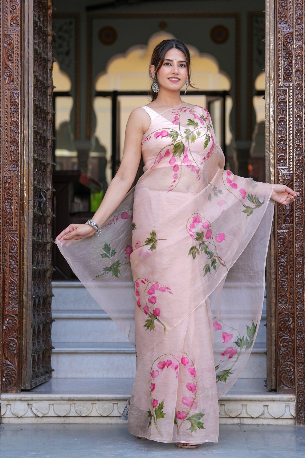 Hand Painted Dicentra Flower Organza Saree – Sanjoni